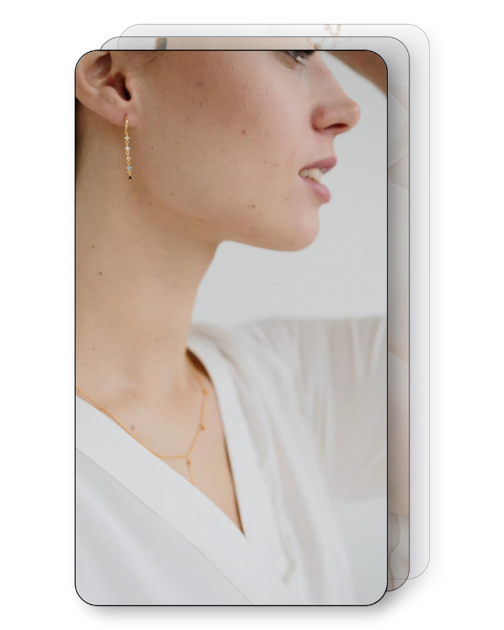 Dainty Gold Jewelry Pack | Stock Vertical Video Collection on Packsia