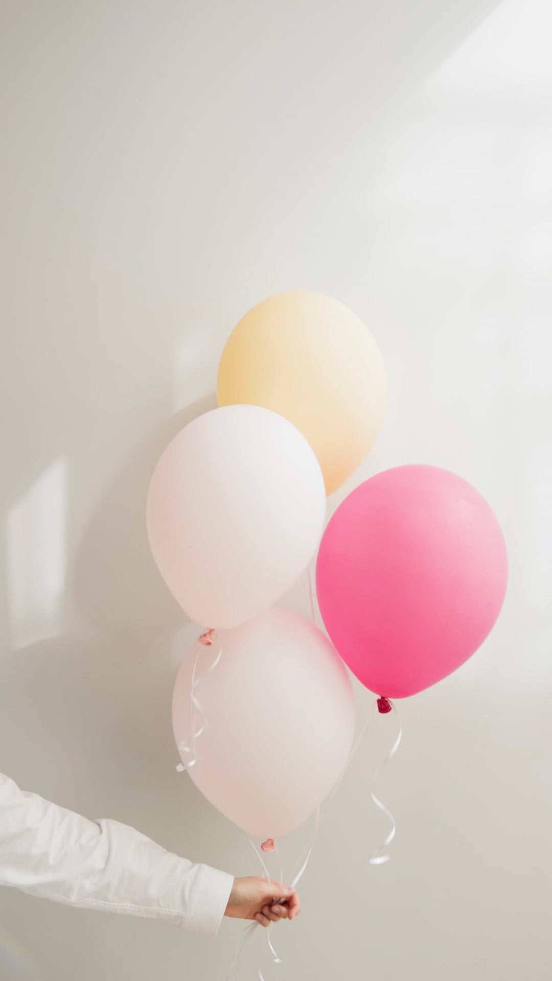 Stock Video from the Cocktails & Games Pack | Packsia