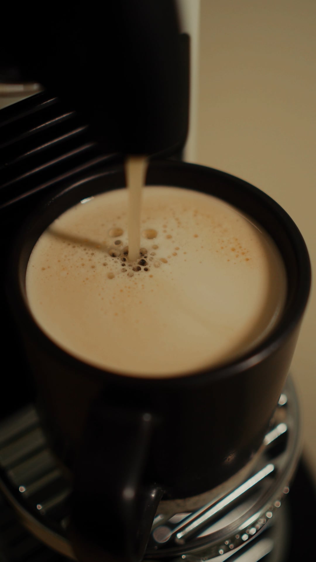 Stock Video from the Delightful Devices Pack | Packsia