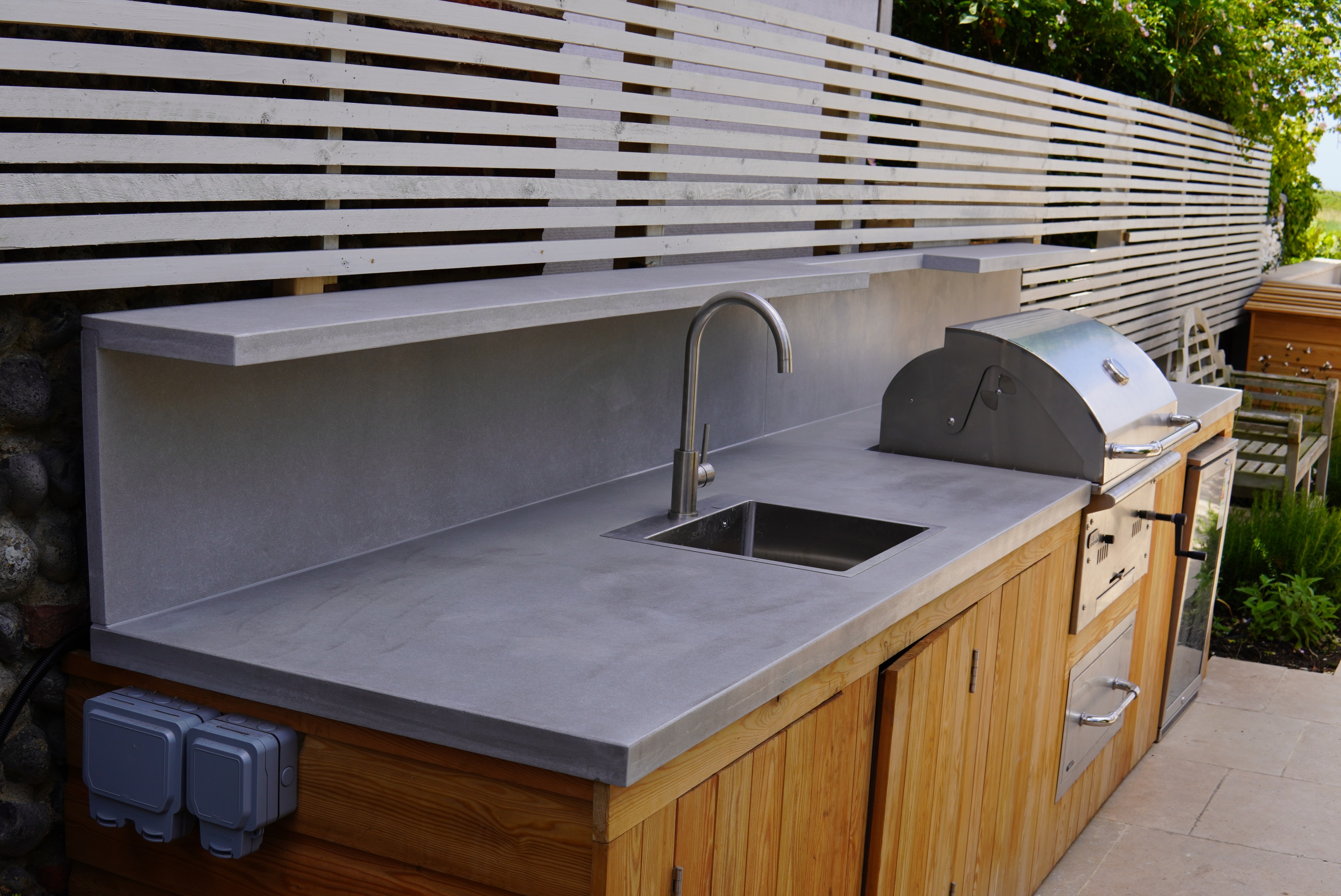 Stylish Concrete Worktops and Accessories for Al Fresco Dining