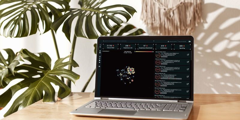 Email Security: Darktrace's Approach to Safe New Contacts | Darktrace Blog