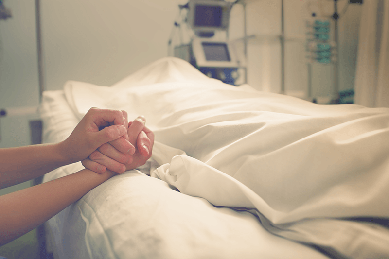 End of Life Care: Recognizing 10 Signs of Dying