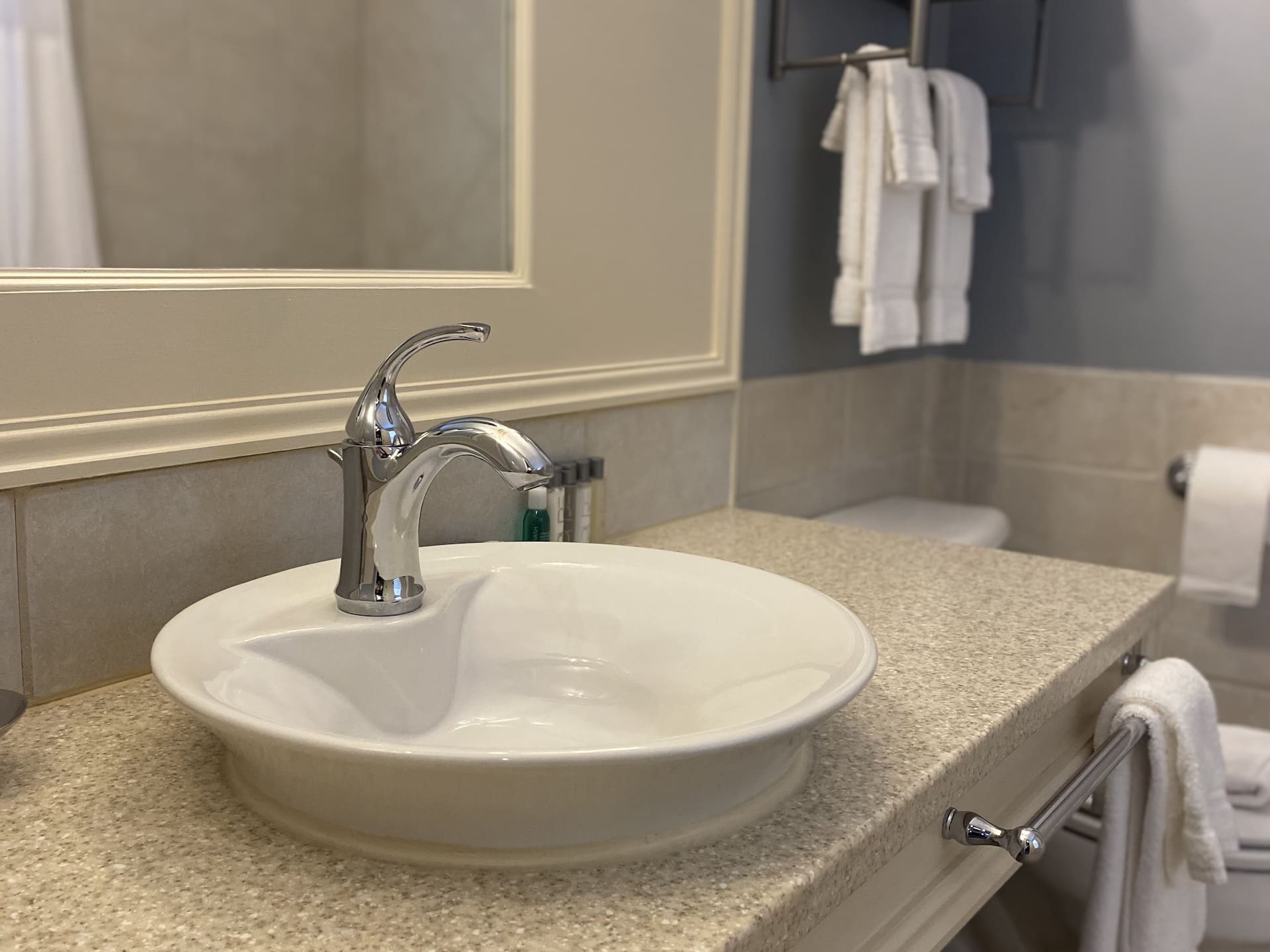 Hotel Amenities | The Kenyon Inn Hotel & Restaurant