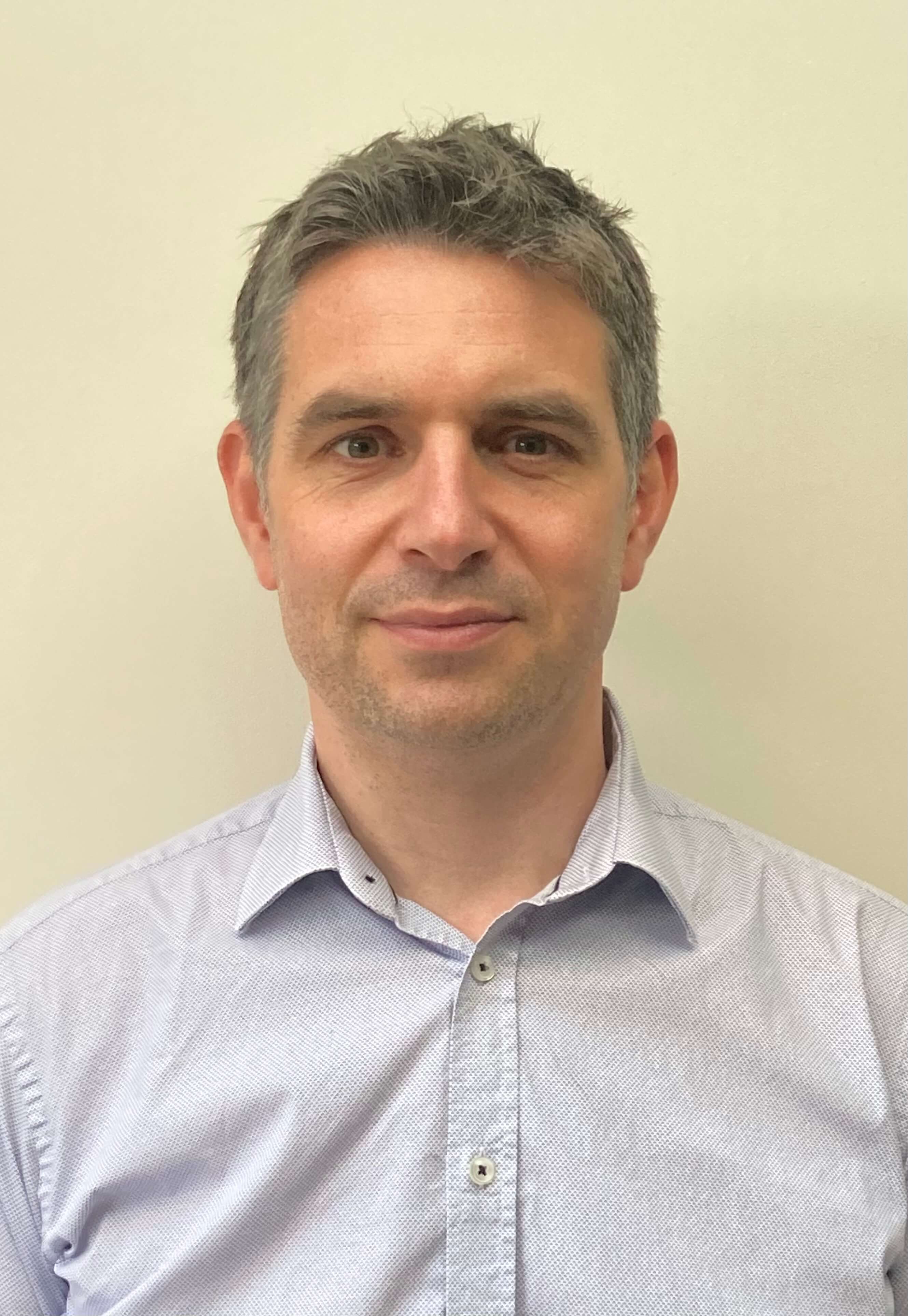 I Am Glad That I Chose LTFT, As It Suits My Family Life | Dr Nigel Lewis