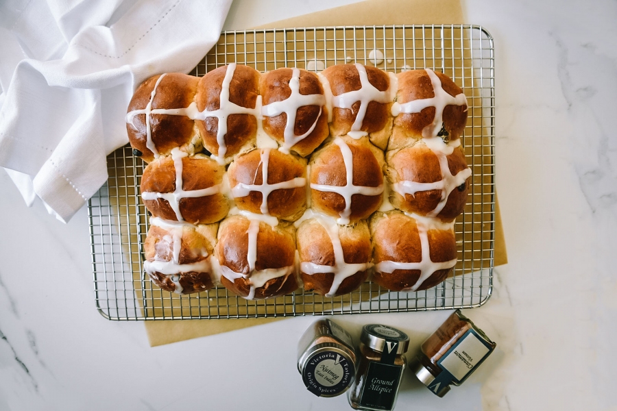 Hot Cross Buns - Victoria Gourmet