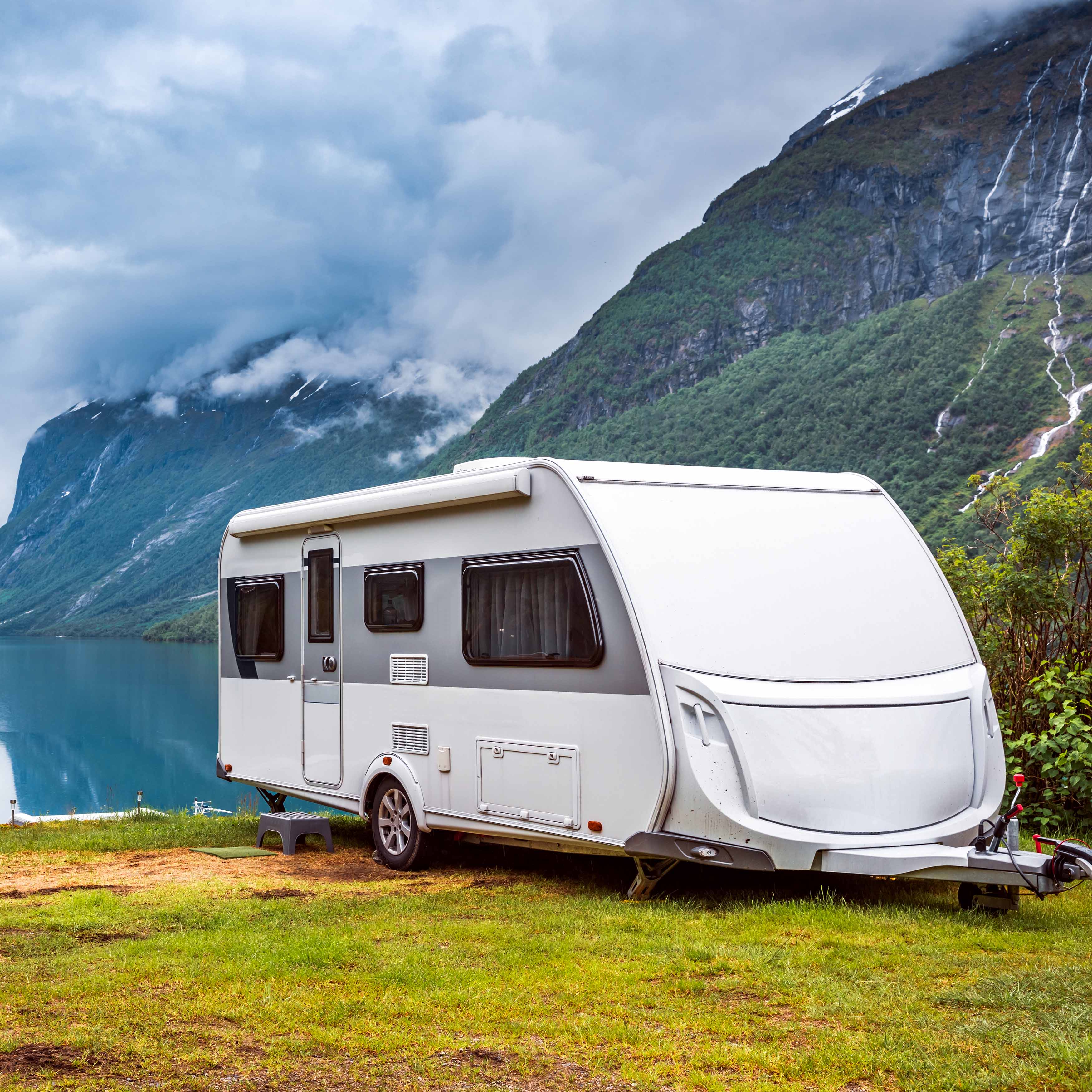 Caravan Shipping - Dolphin Shipping