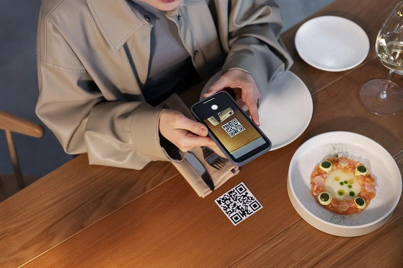 Blog 4 Keuntungan Menggunakan QR Menu untuk Bisnis Restoran