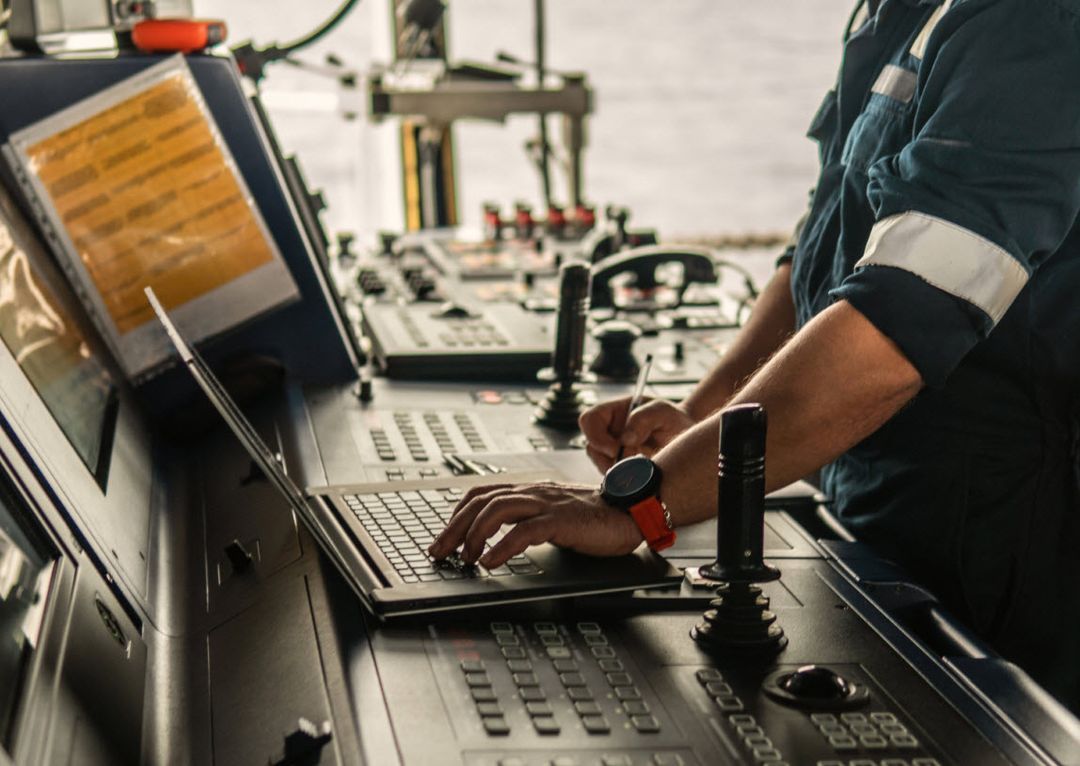 Crew Connect | Hoppe Marine