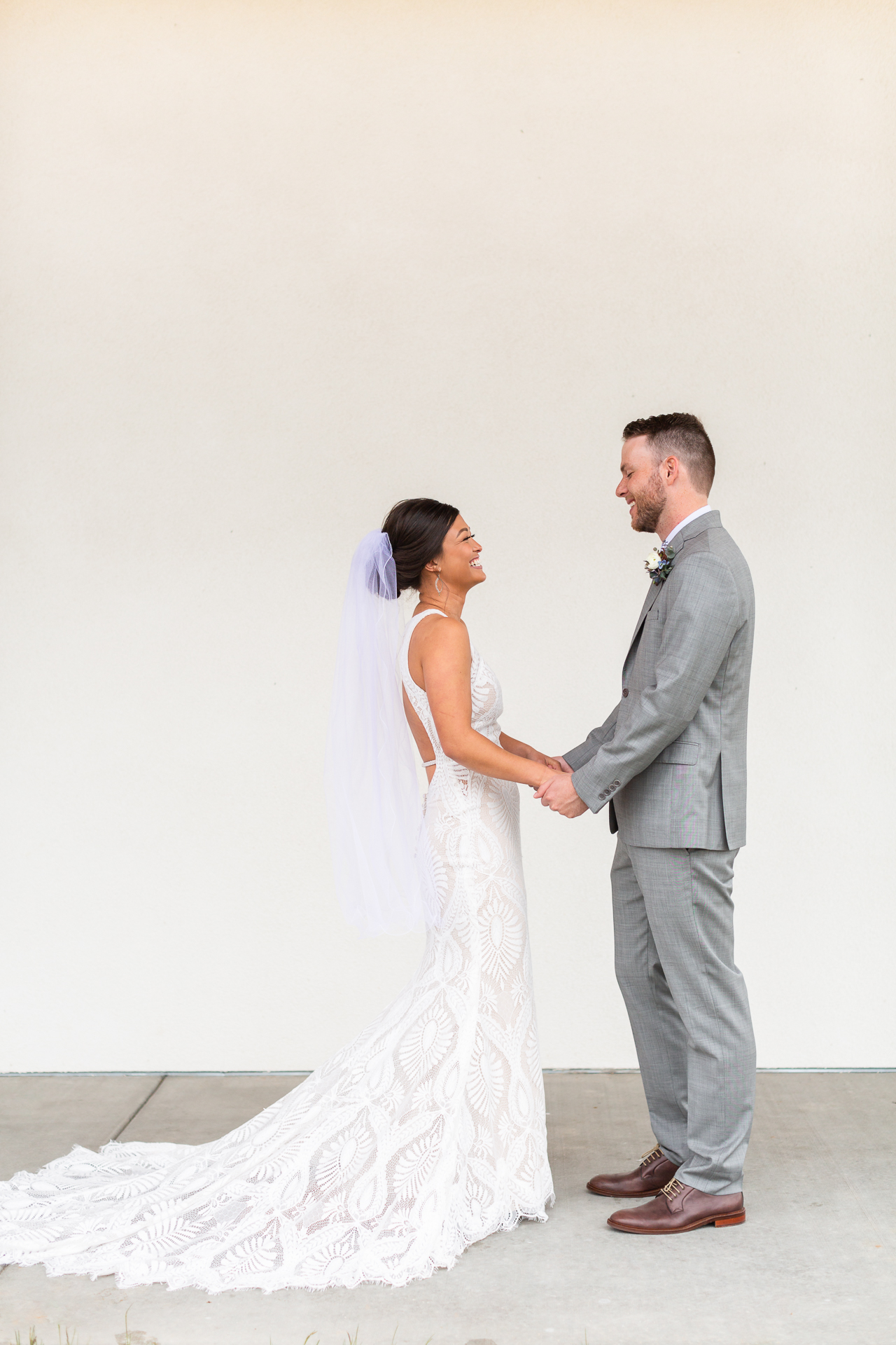 Spring Wedding at Deer Flat Ranch Wedding Venue in Nampa | Sydney & Rok ...