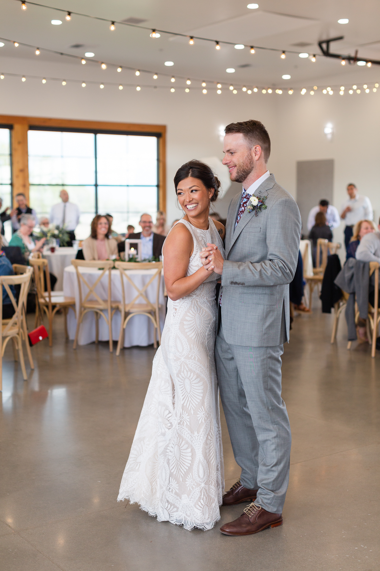 Spring Wedding at Deer Flat Ranch Wedding Venue in Nampa | Sydney & Rok ...