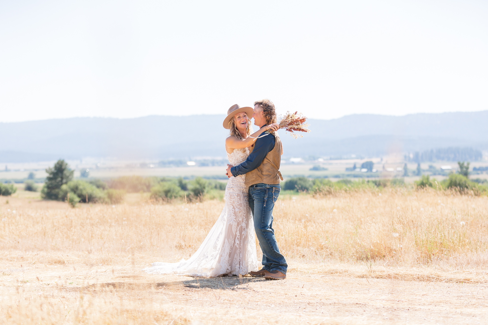 Private Estate Wedding in McCall, Idaho | Ellie & Codi | Photography by ...