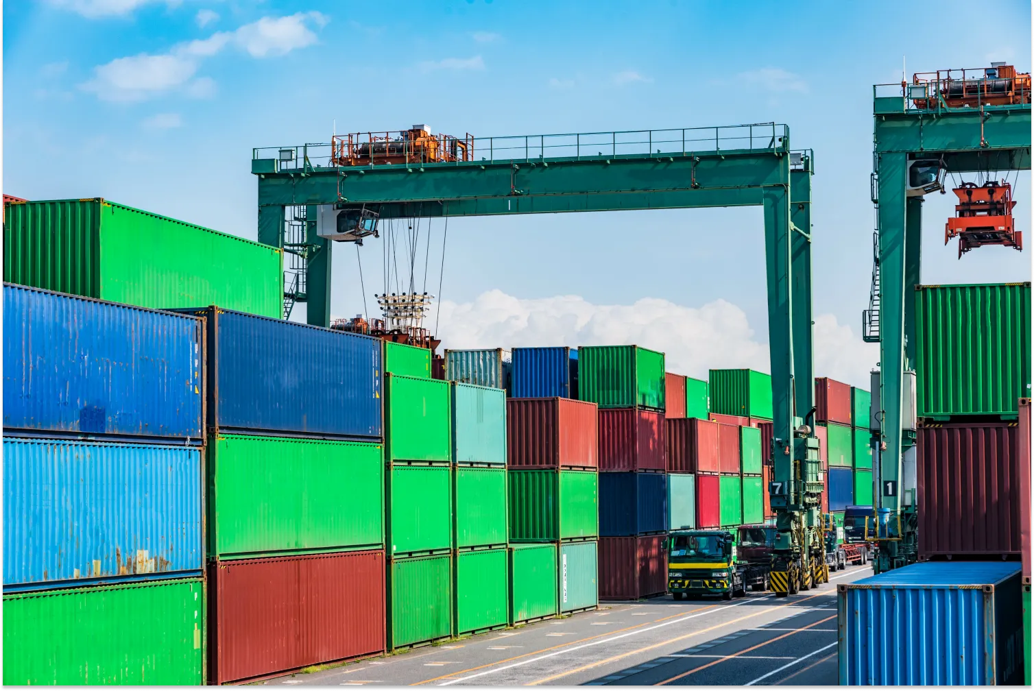 What Is Drayage? | Mochila Fulfillment