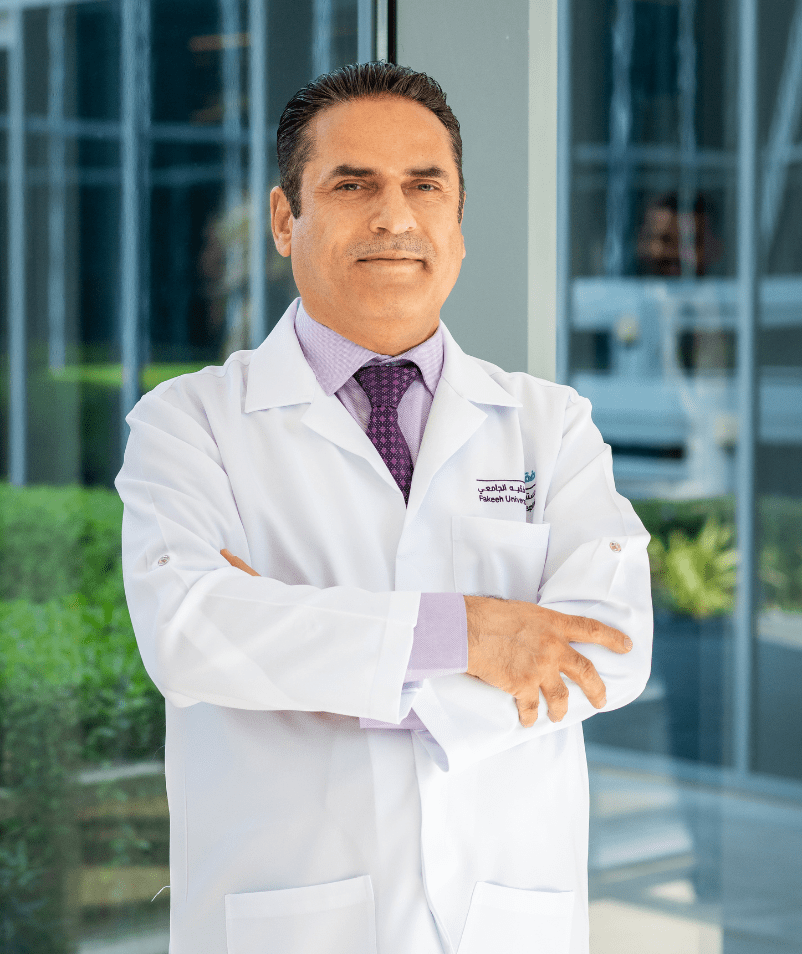 Dr. Omar Mohamad Nakash | General and Cosmetic Dentistry | Fakeeh ...