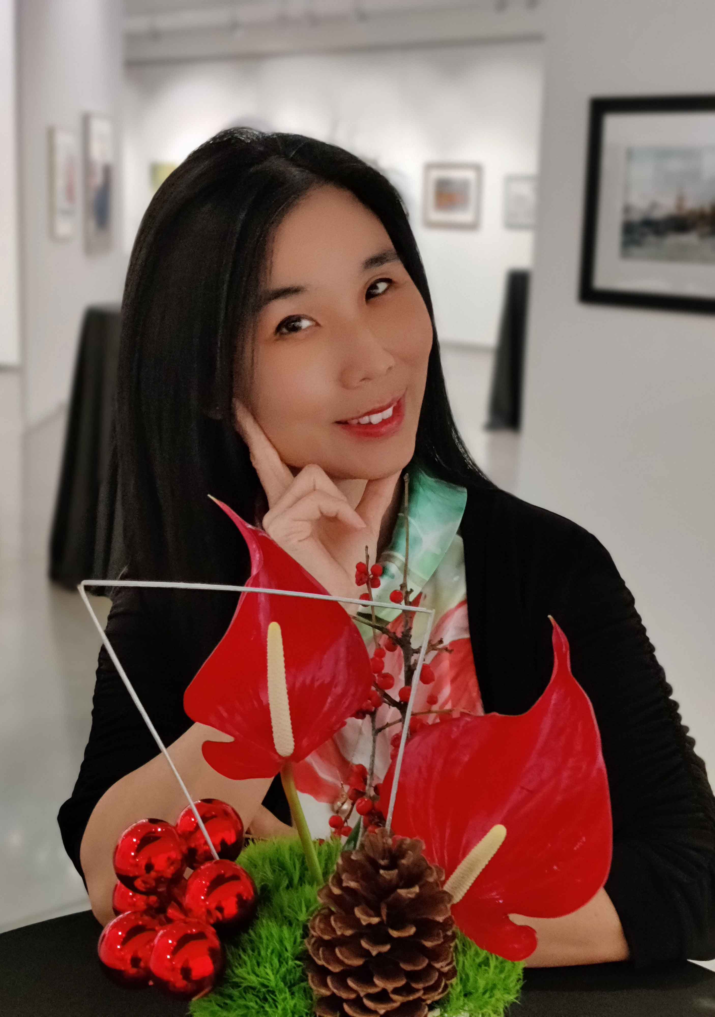 About Chiaw-Weai Loo Artist, Biography