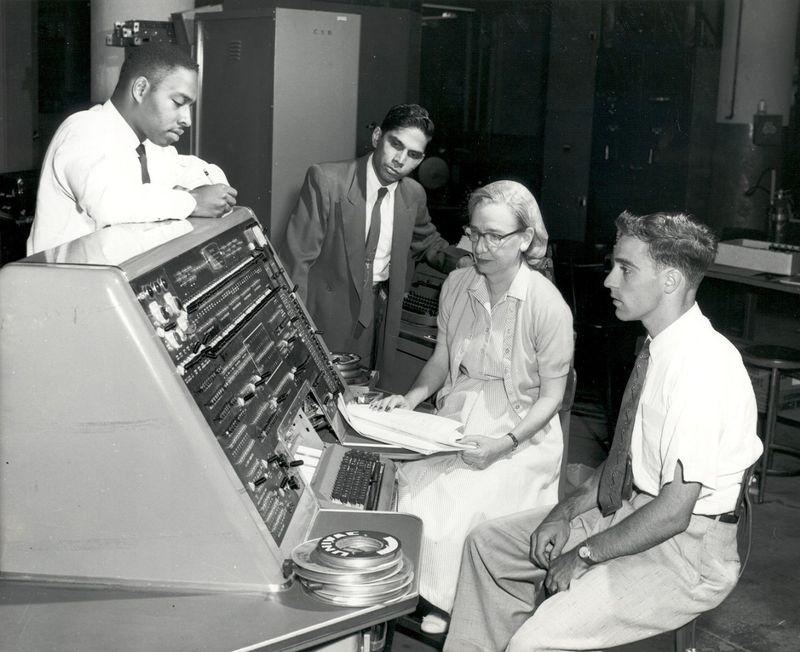 Grace Hopper and programming the first computer | Hidden Heroes