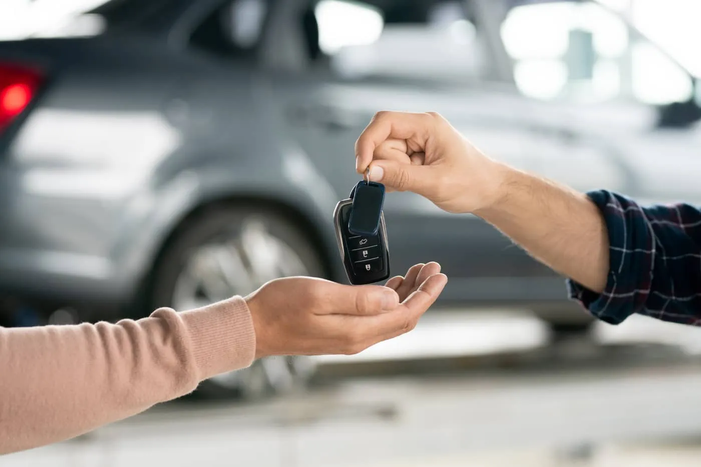 Car Buying Scams: What to Know Before You Buy a New Vehicle