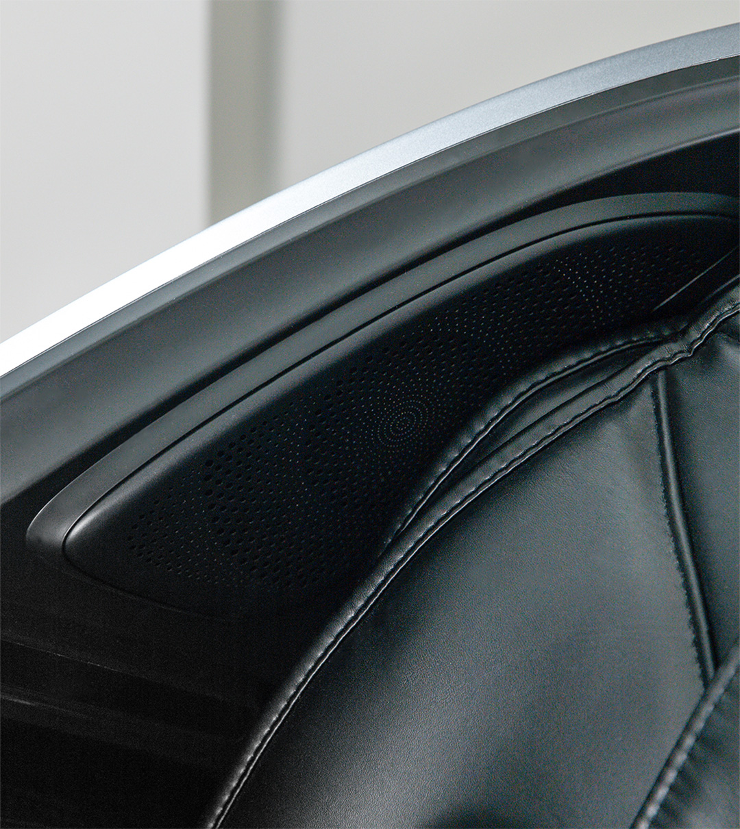 Ultimate Dual Core RT8900 Massage Chair - Rotai UK