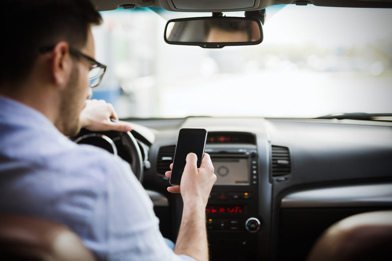 Texting While Driving Ban in Effect for Florida | Squeeze