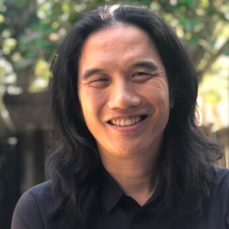 Tucows Leadership | Hanno Liem