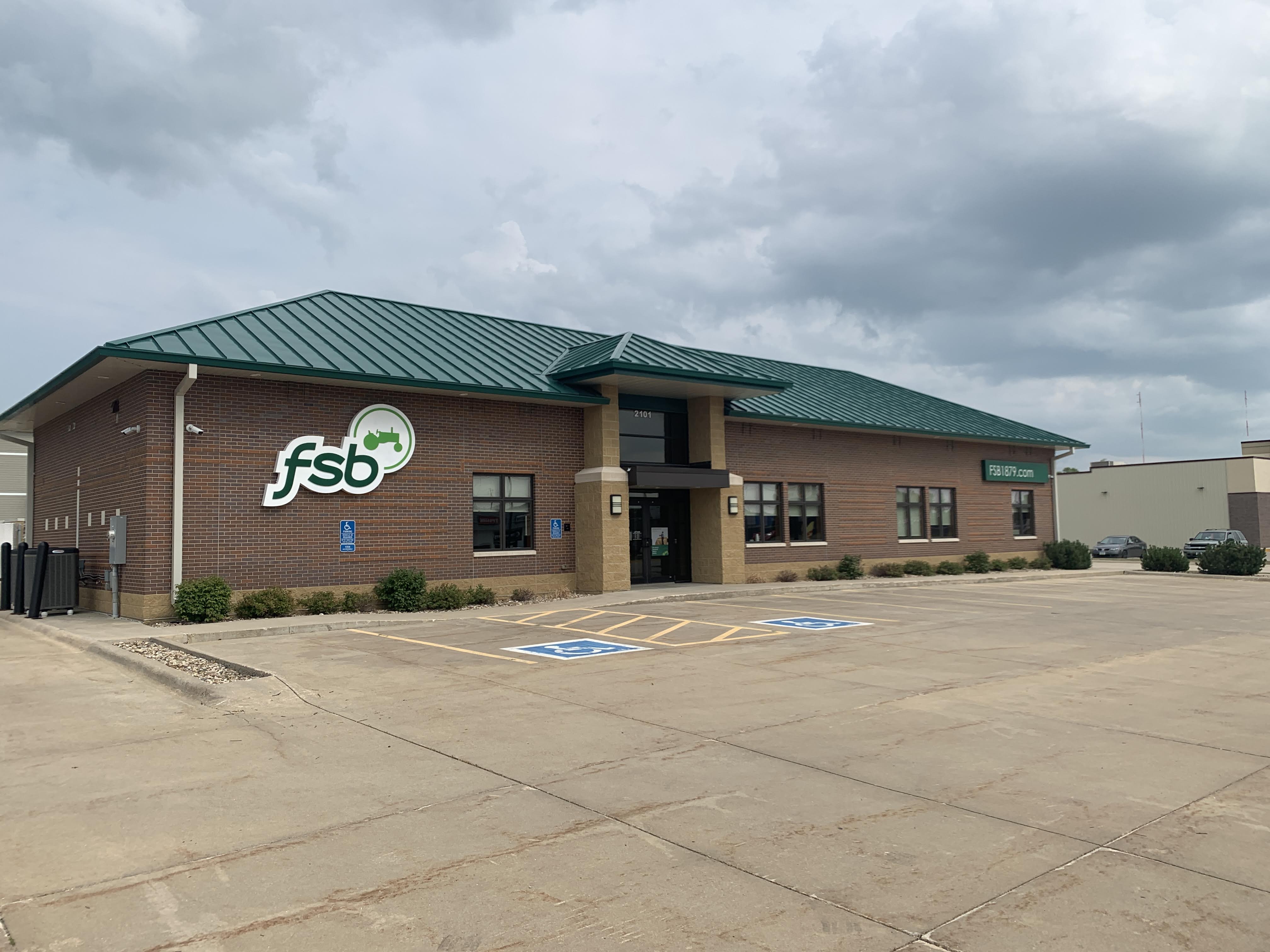 FSB | Banking, Checking, Savings, Home Loans in Waverly IA