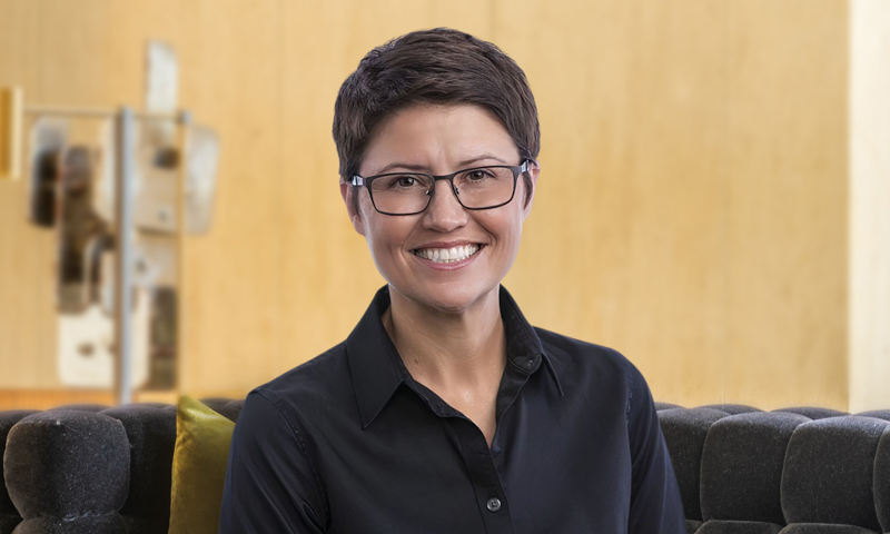 Lindsay Legnon, MD