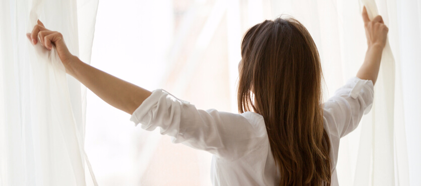 The Practical Guide to Cleaning Curtains and Drapes - Happy Coaching