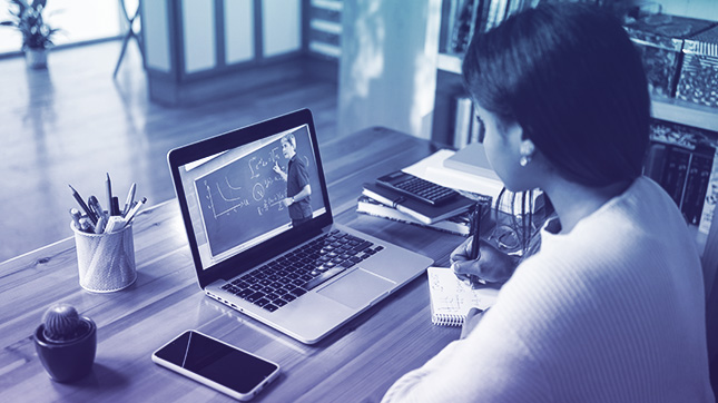 What is Community Software? A Simple Definition & Guide - Juno Live