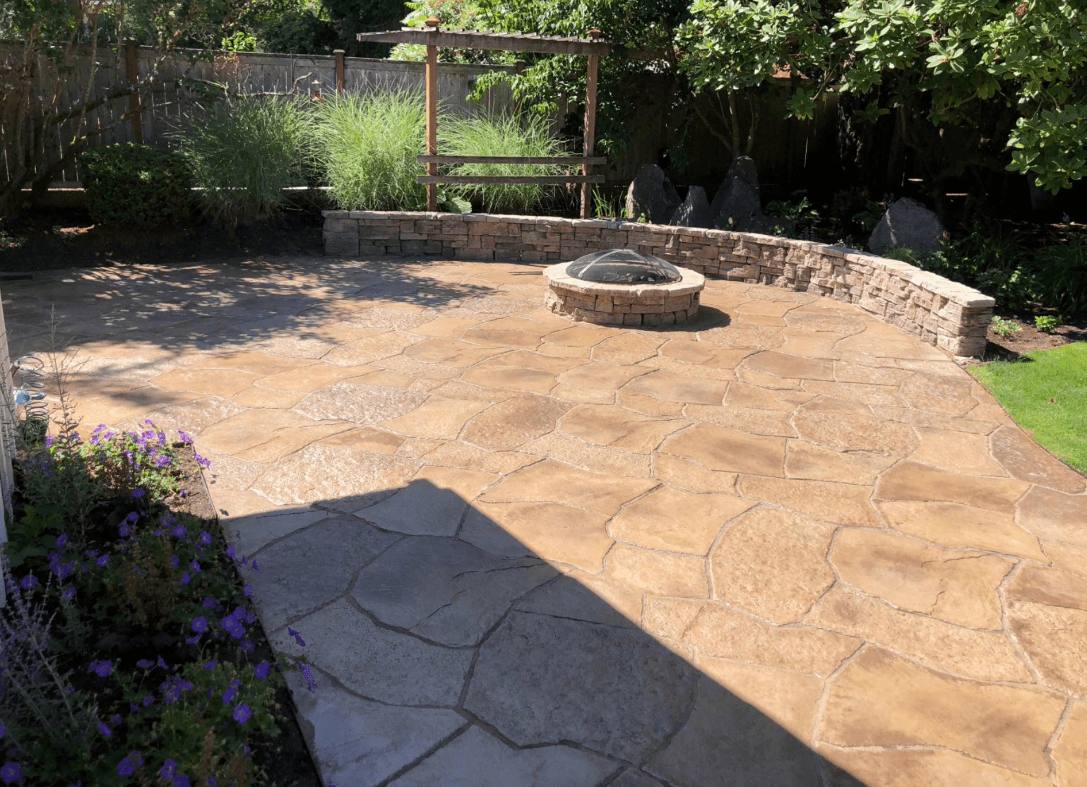 Grand Flagstone | Castohn