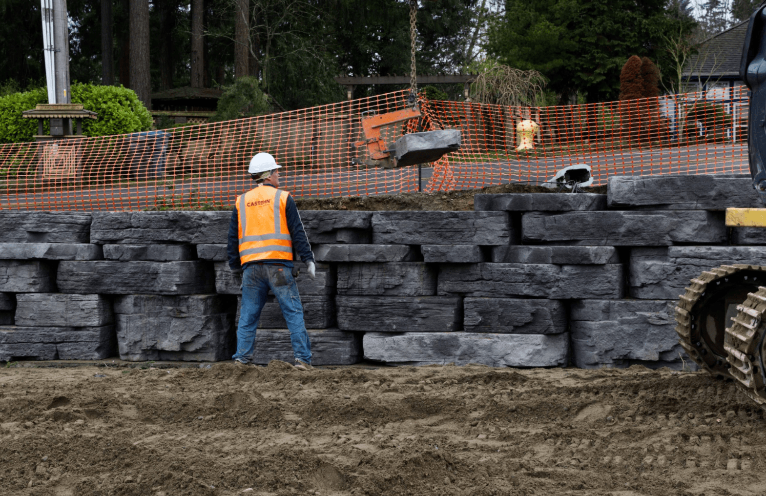 Outcropping Wall | Castohn