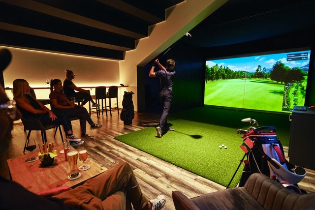 GOLFHUB - Deine indoor Golf-Lounge in Chemnitz