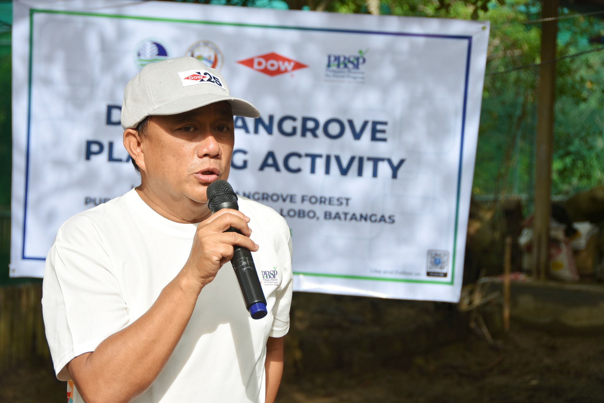 DOW, PBSP lead planting thousands of mangrove seedlings in Batangas