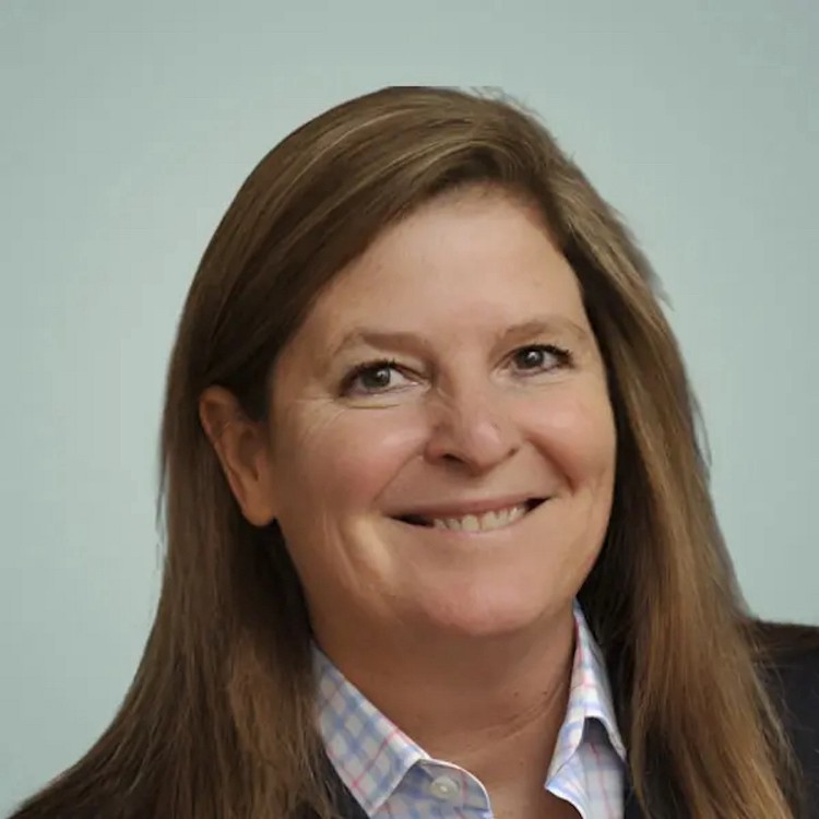 Sesame Solar's Lauren Flanagan, Honored with 2024 Outstanding ...