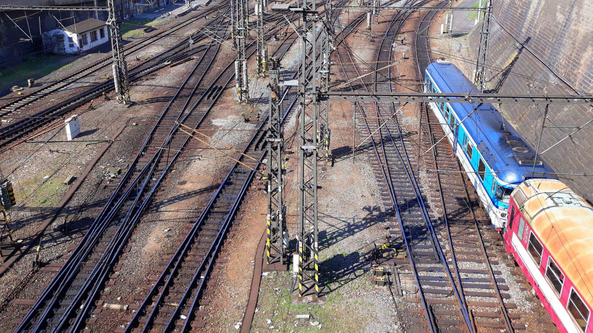 What is Rail Shunting? Rail Shunting Meaning | Isarsoft