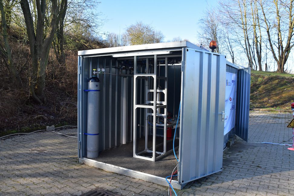 STAHR | Hybrid Rocket Development