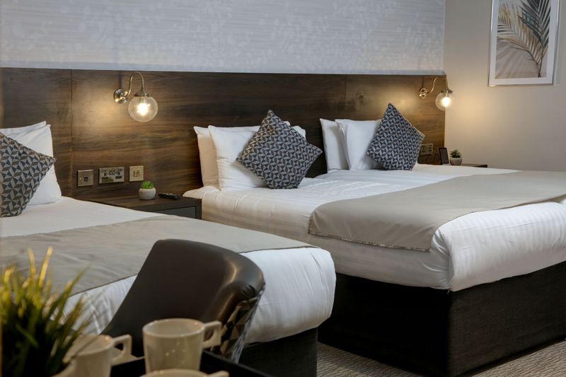 Trafford Hall Hotel - Rooms