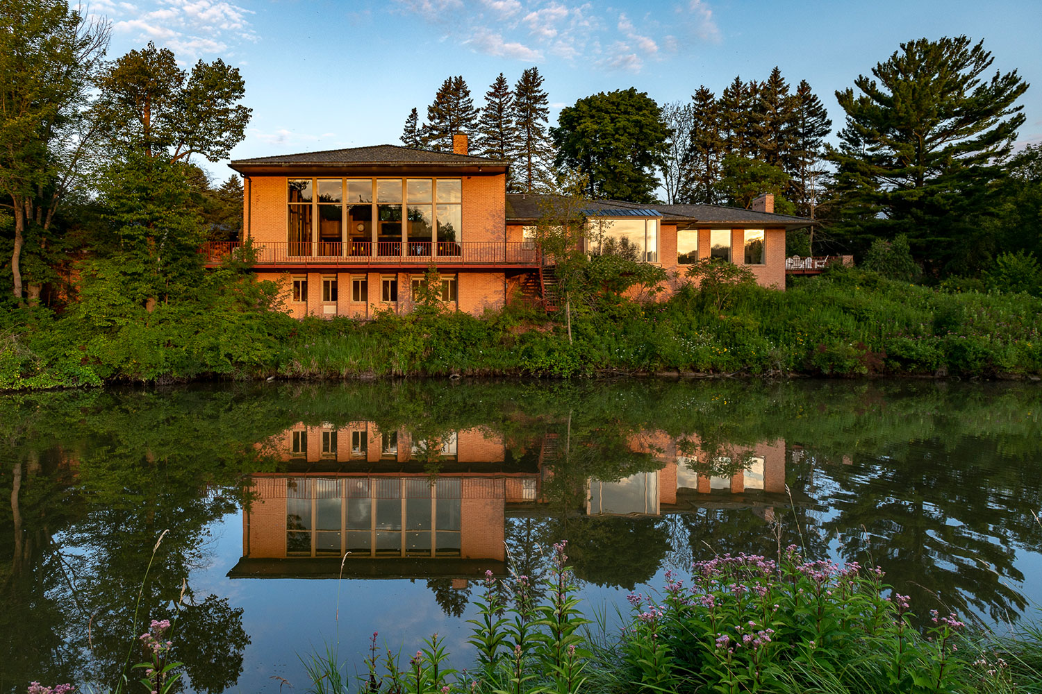 Wingspread Conference Center | Meeting Events | Lake Michigan Retreat