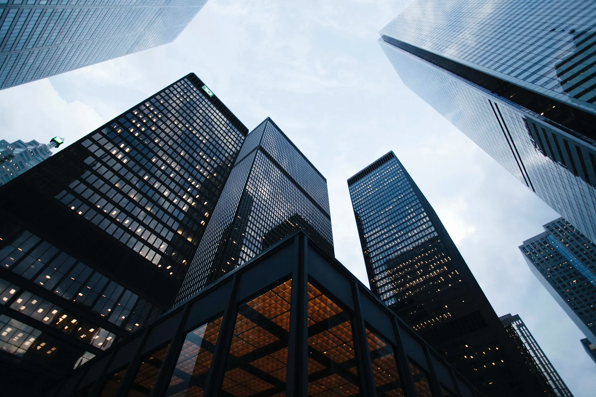 Real Estate Investment Trust Career Path (Pros & Cons) | Career Principles