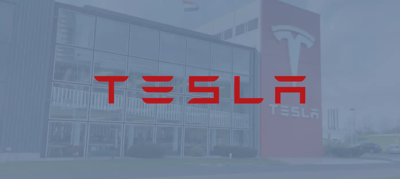 Top 10 Highest Financial Analyst Salaries in 2023 | Career Principles