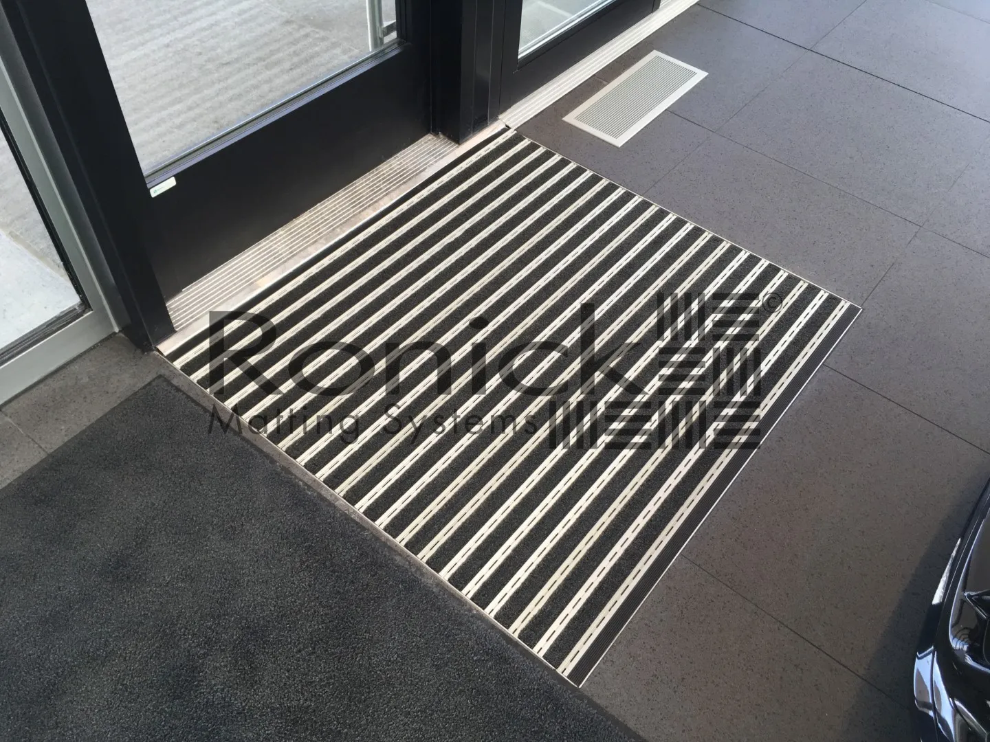 Pedimat M1 Entrance Mats