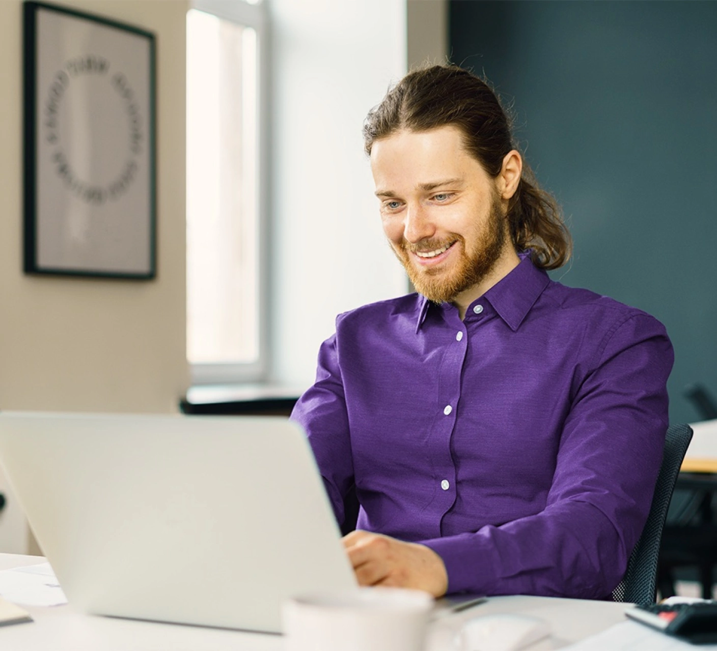 Analytics: Get accurate data on office usage - deskbird