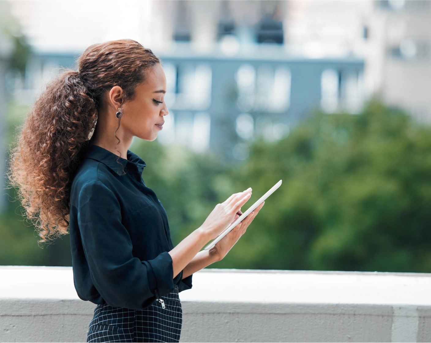 Analytics: Get accurate data on office usage - deskbird