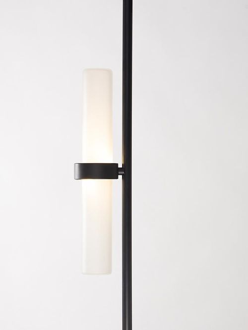 Typography Cilon by Studio Truly Truly