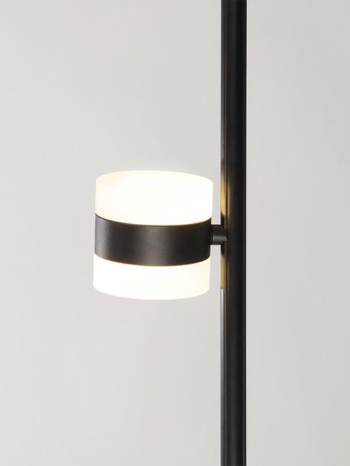 Typography Cilon by Studio Truly Truly