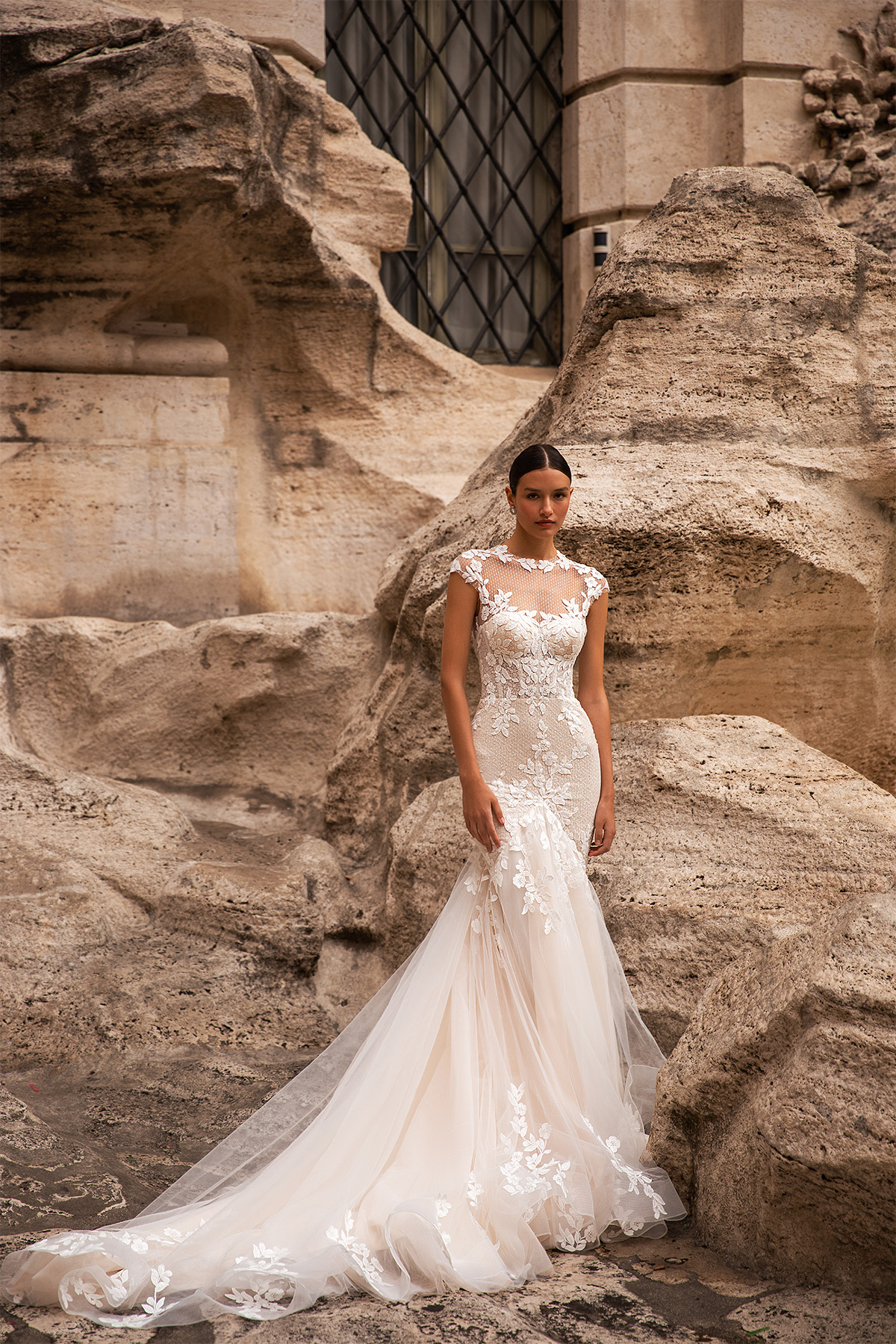 Once in Rome: Wedding dress 310 BECCA