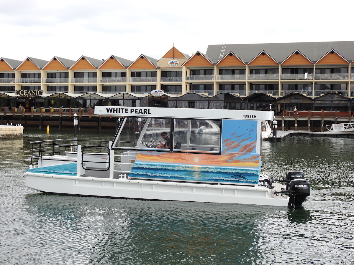 The White Pearl | Mandurah Boat Tours