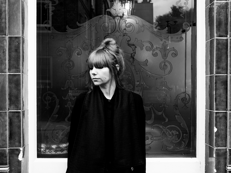 Poppy Ackroyd : Solo Piano