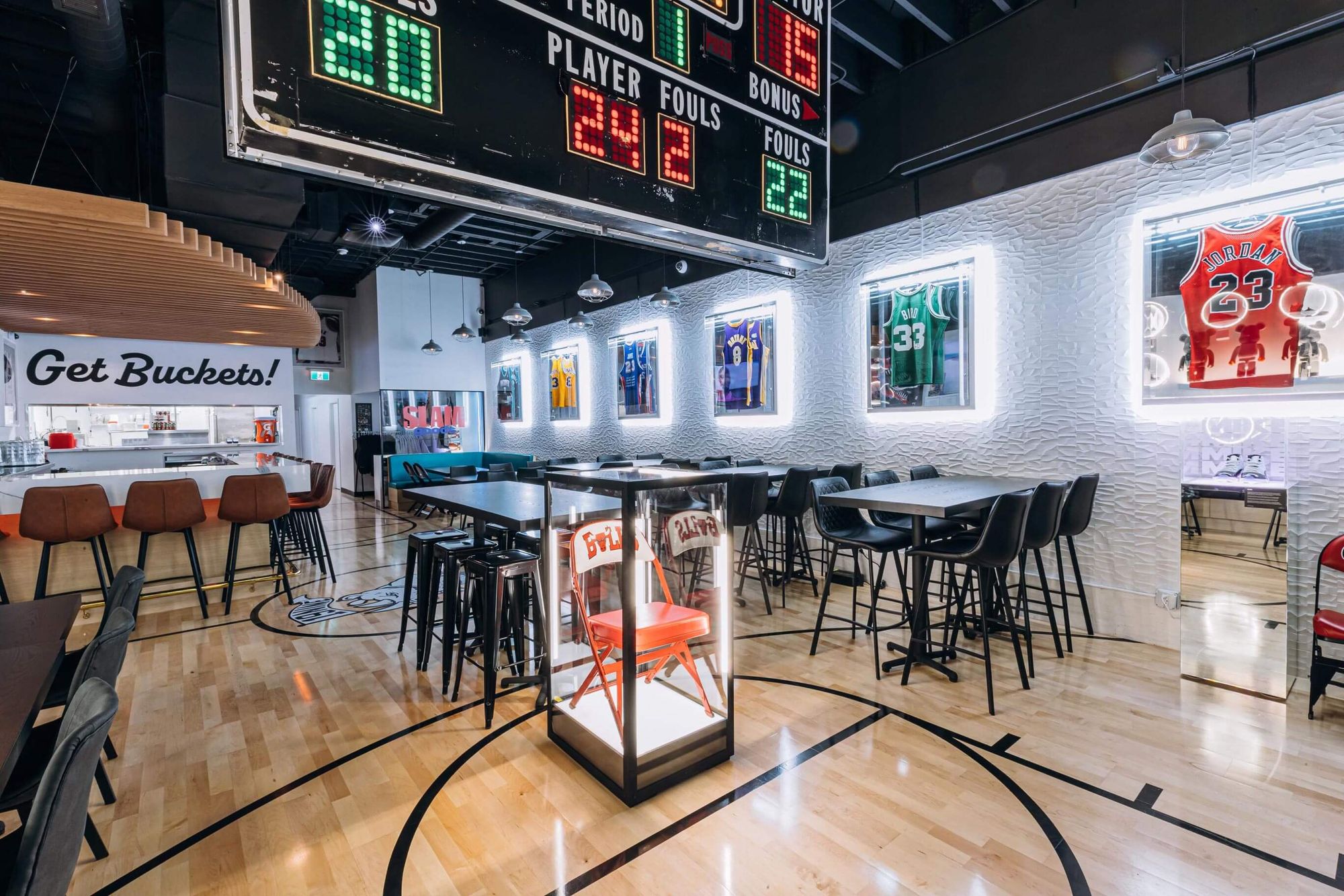 Courtside Food & Drinks