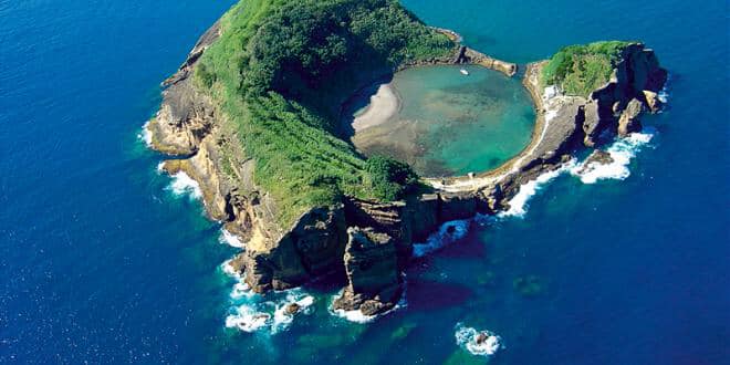 Colonie et séjour aux Açores, un archipel dans l'Atlantique