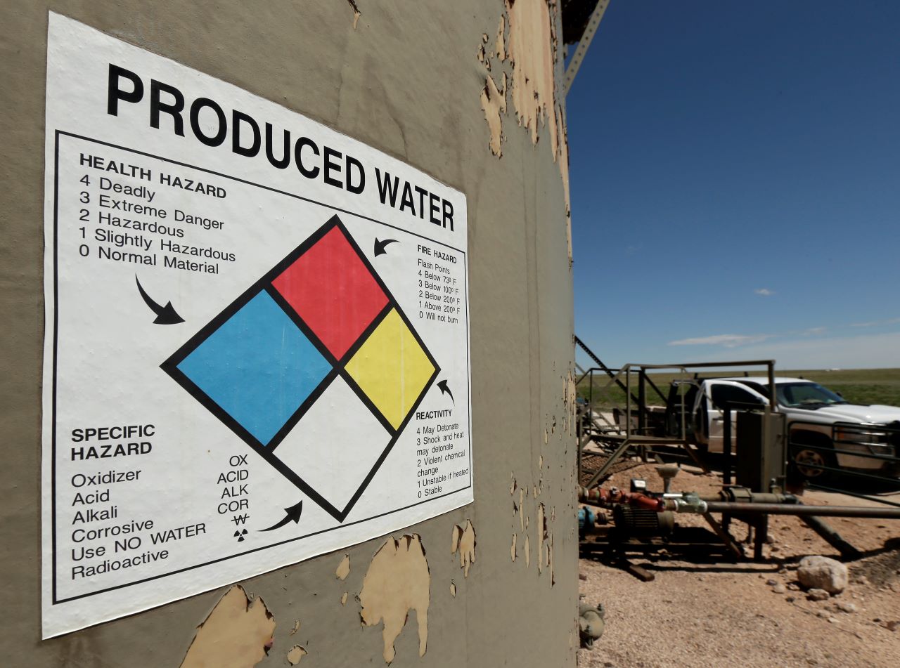 New Mexico wants to recycle fracking wastewater for clean energy. Who ...