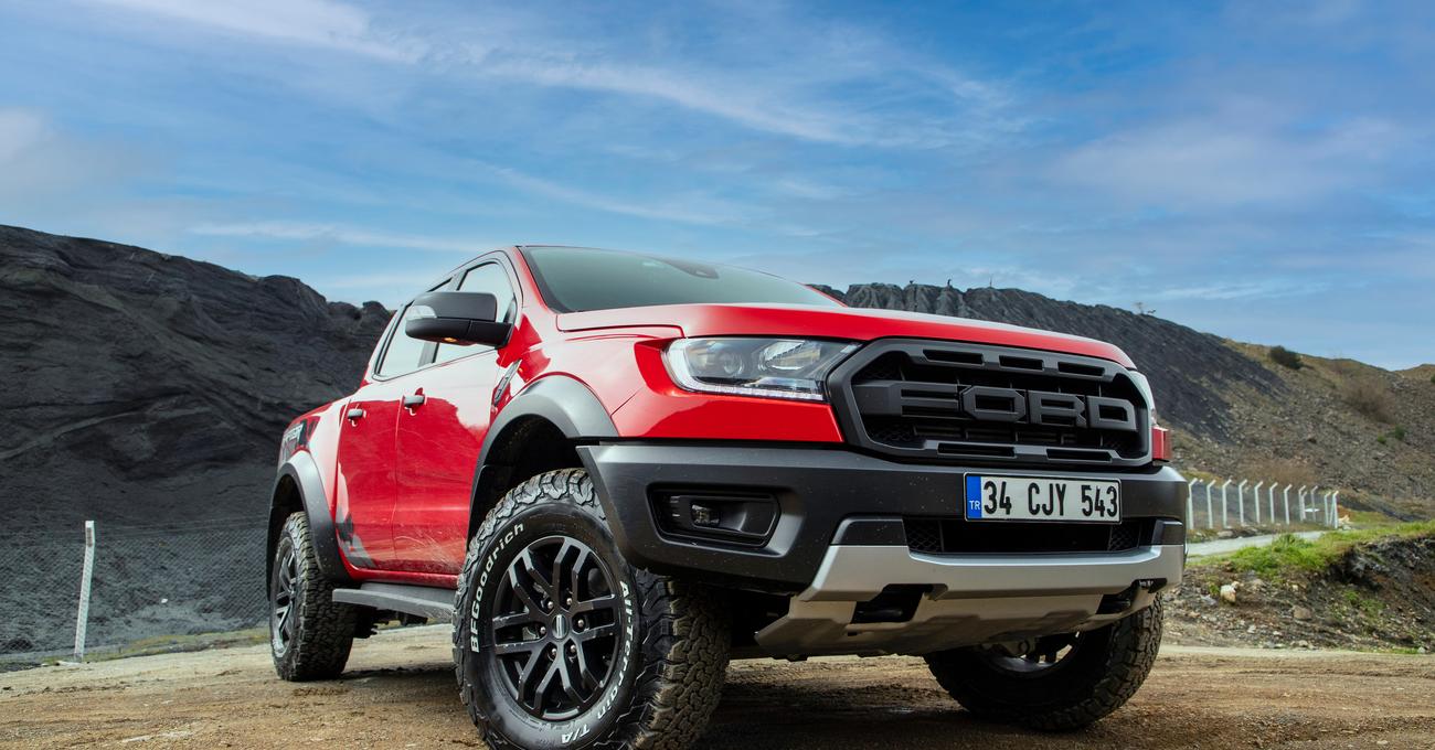 What Is A Ford E40D Transmission? | Junkyard Mob